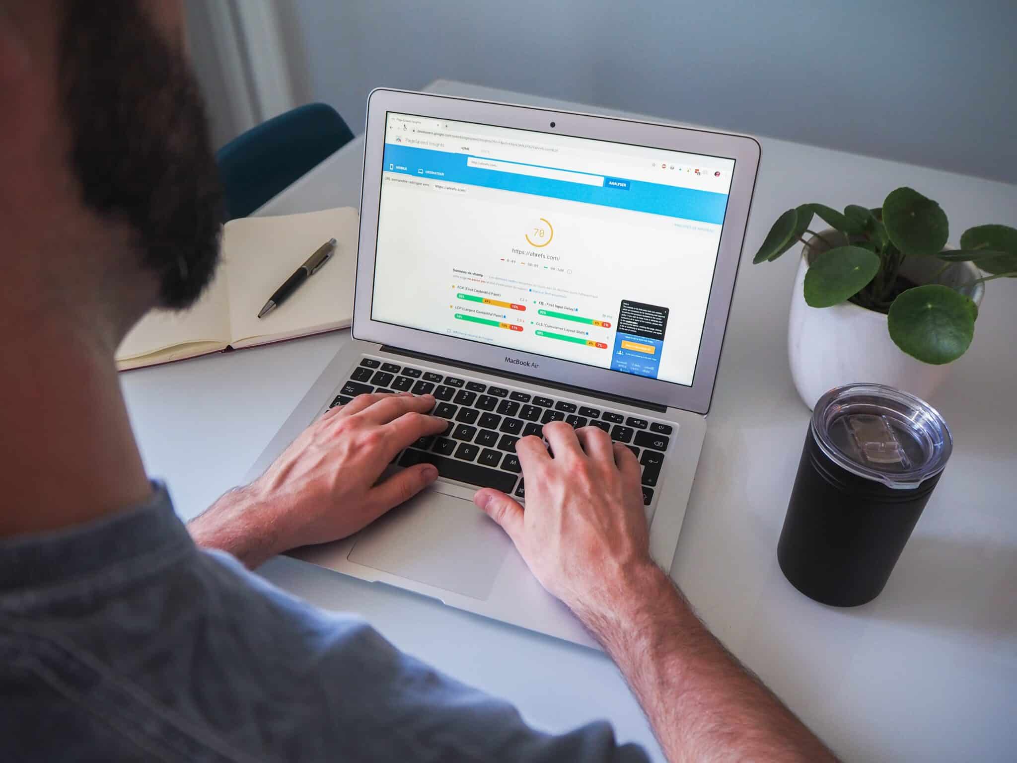 How Important is Website Speed? 10 Factors it Affects - dos